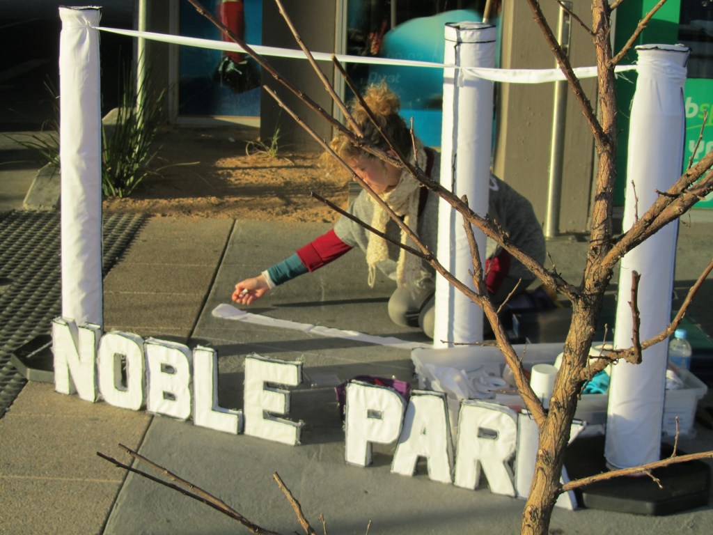 SKETCHING NOBLE PARK | GEORGINA HUMPHRIES